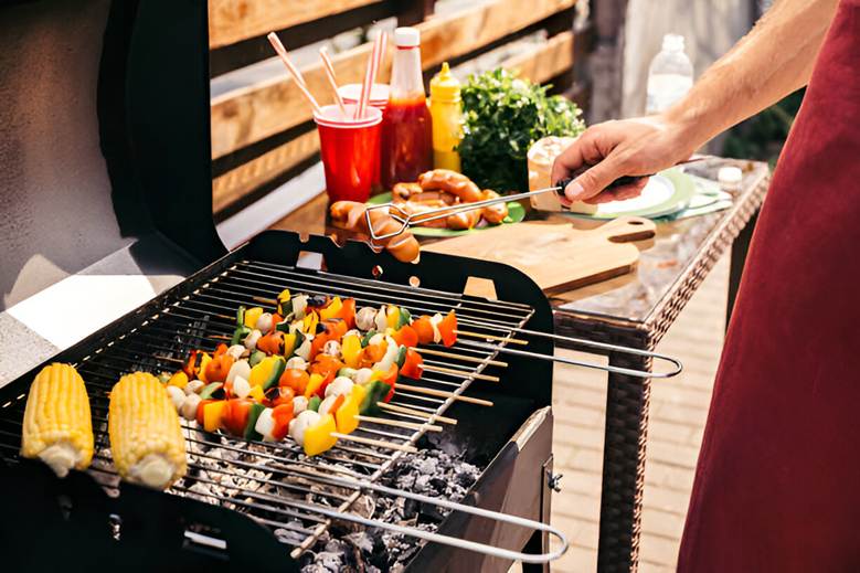 A Quick Guide to Common Grill Types and their Uses - loriannsfoodandfam